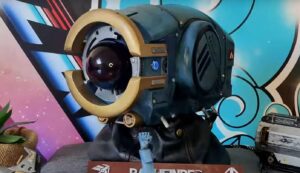 Fanmade talking Pathfinder head gets the seal of approval from Apex dev ...